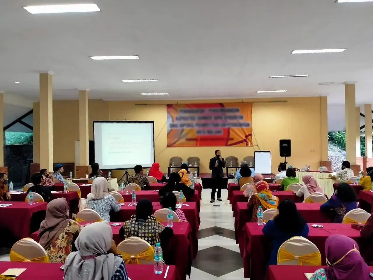 Non Residential Meeting Halfday Package Kaliandra Resort Organic Farm